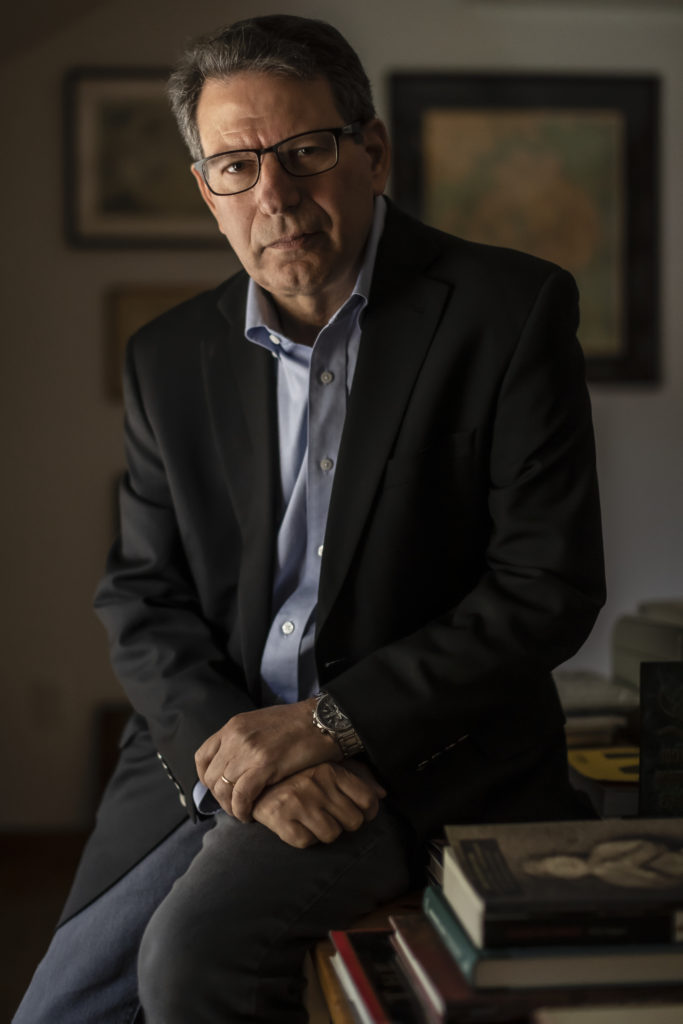 Robert D Kaplan Portrait_John Stanmeyer-0812 - Foreign Policy Research ...