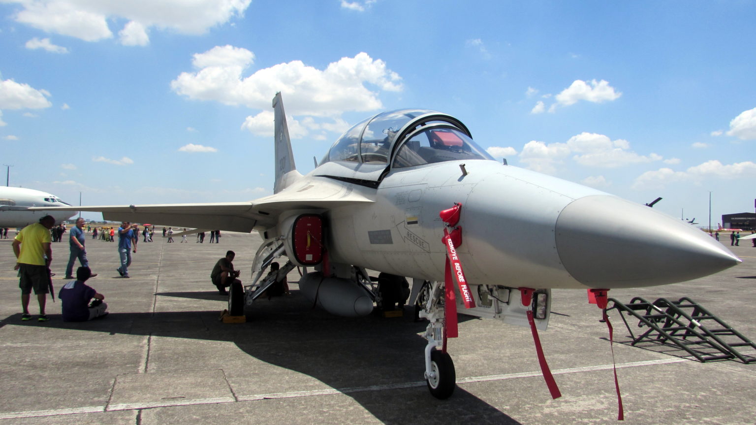 FA-50PH_-_Front_View_(Balikatan_2016) - Foreign Policy Research Institute