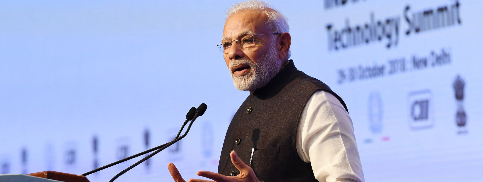 The_Prime_Minister,_Shri_Narendra_Modi_addressing_at_the_valedictory ...