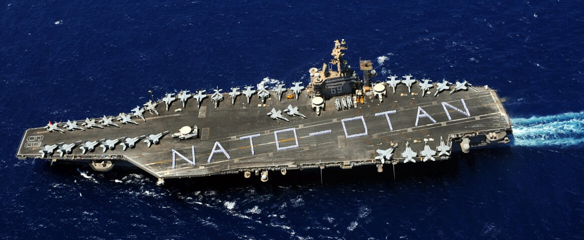 In Conversation with Former NATO Secretary General Jaap de Hoop ...